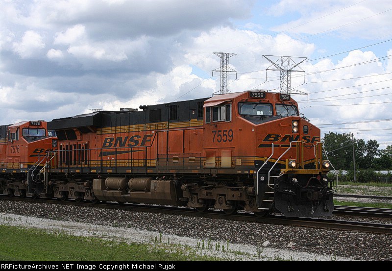 BNSF 7559